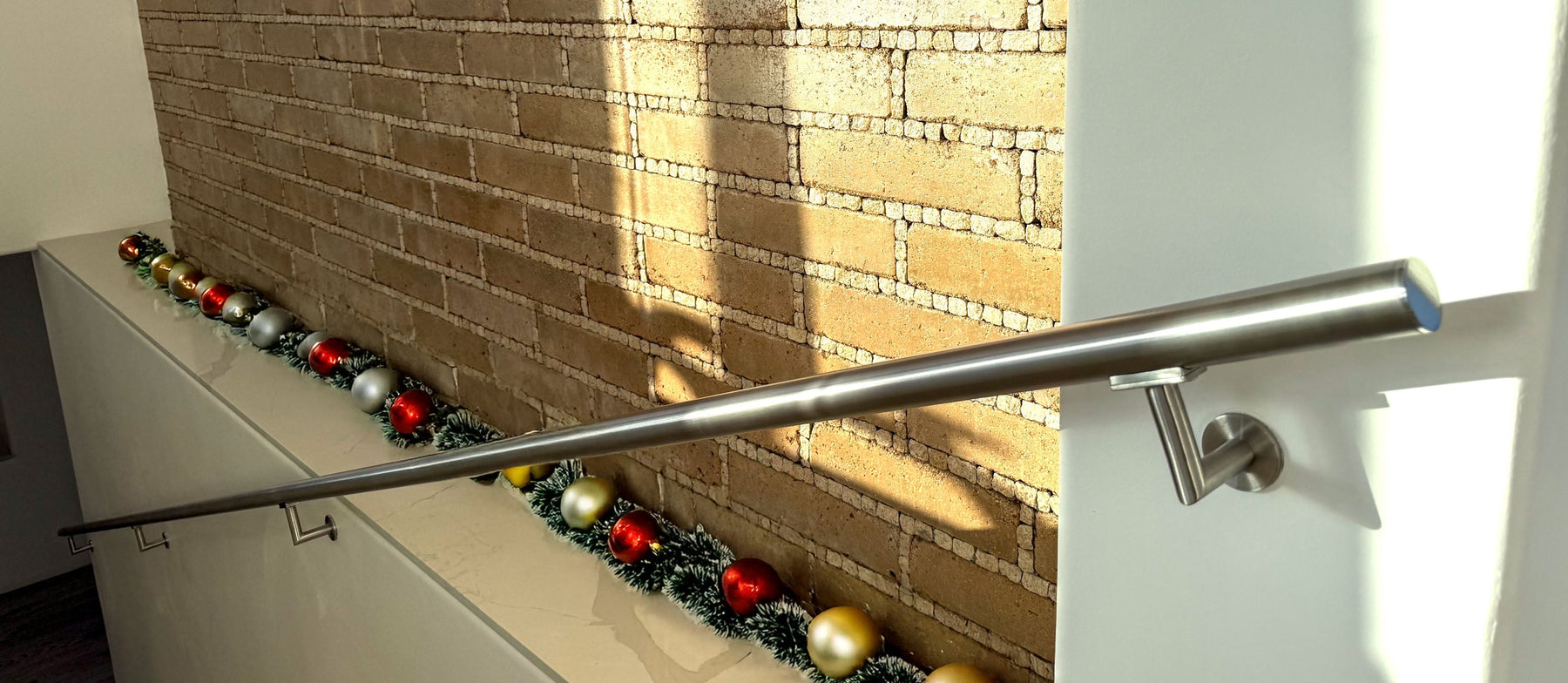 Inline Design - Modern Handrail, Bar, Glass & Cable Railing Systems